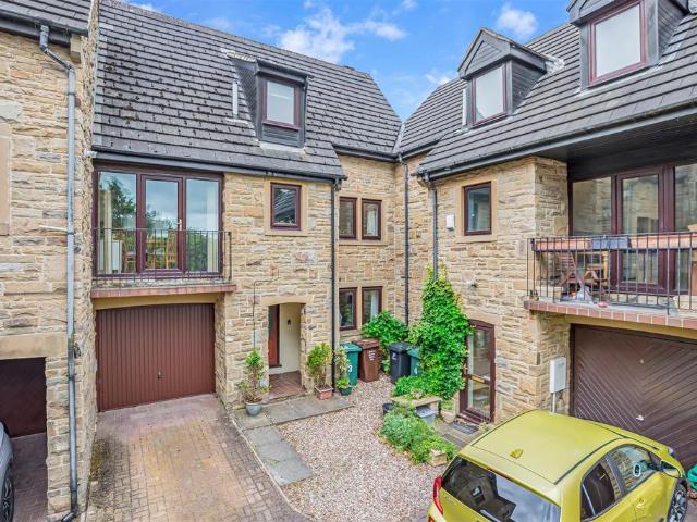3 bedroom townhouse for sale