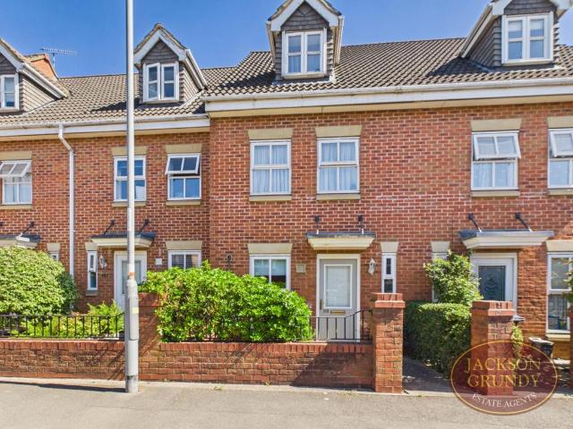 3 bedroom townhouse for sale