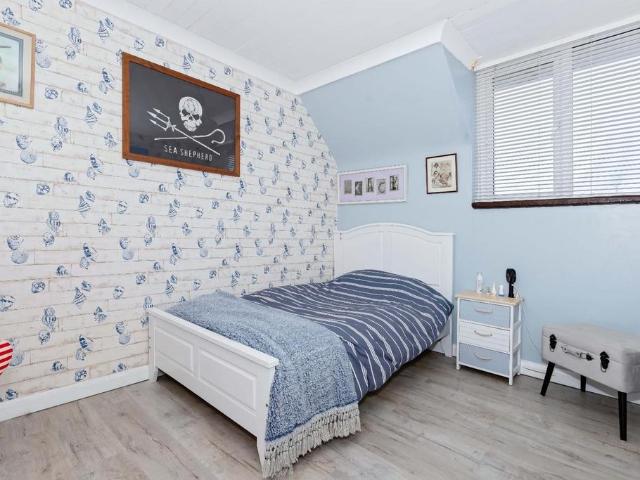 3 bedroom townhouse for sale