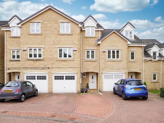 3 bedroom townhouse for sale