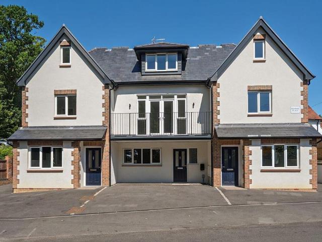 3 bedroom townhouse for sale