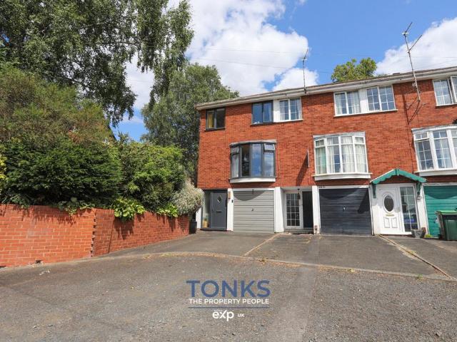 3 bedroom townhouse for sale