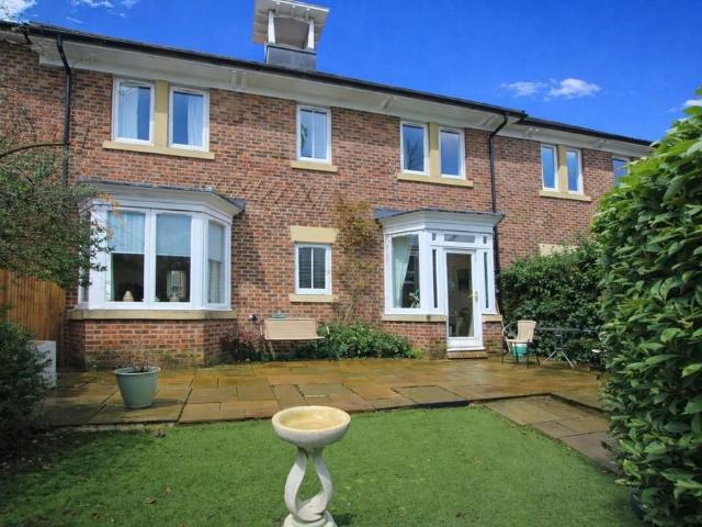 3 bedroom townhouse for sale