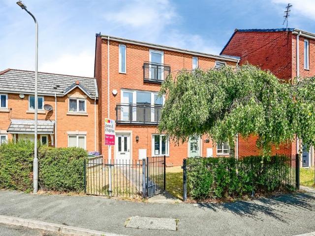 3 bedroom townhouse for sale
