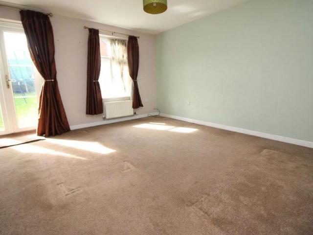 3 bedroom townhouse to rent
