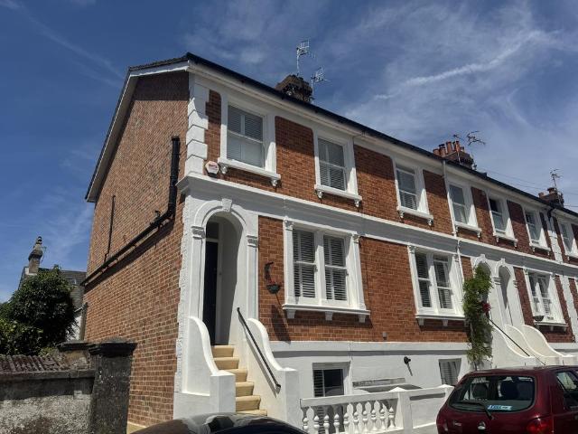 3 bedroom townhouse to rent