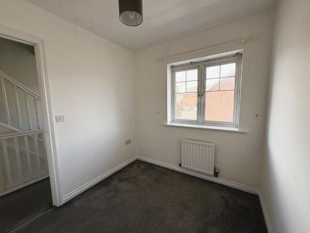3 bedroom townhouse to rent