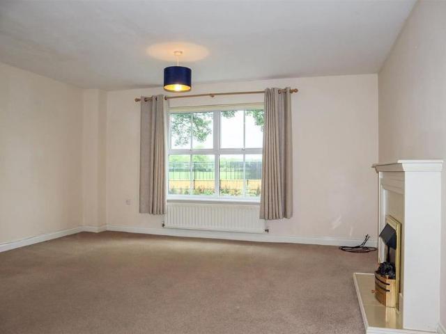 3 bedroom townhouse to rent