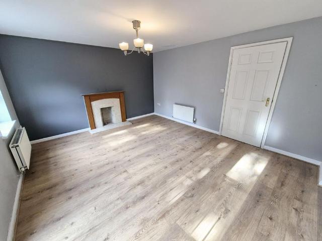 3 bedroom townhouse to rent