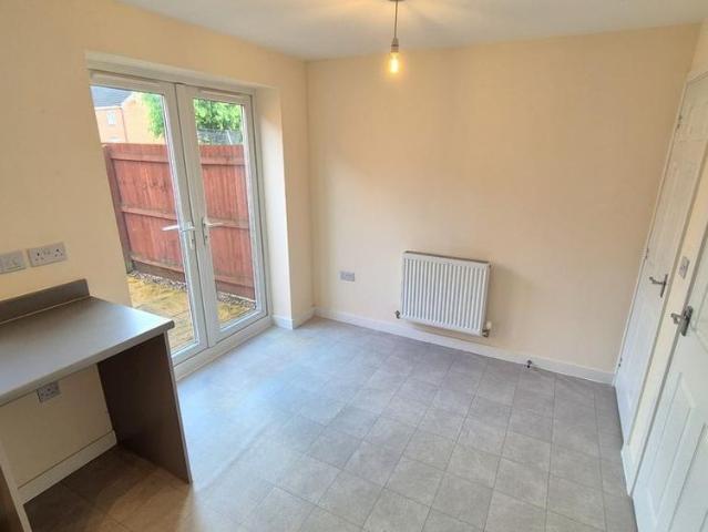 3 bedroom townhouse to rent