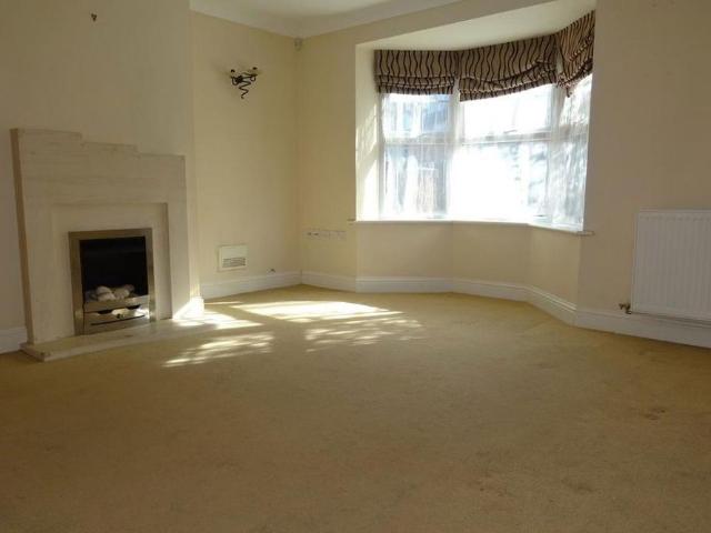 3 bedroom townhouse to rent
