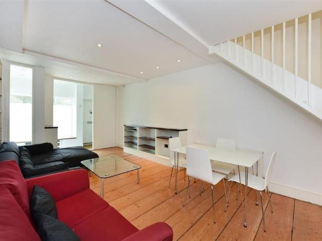3 bedroom townhouse to rent