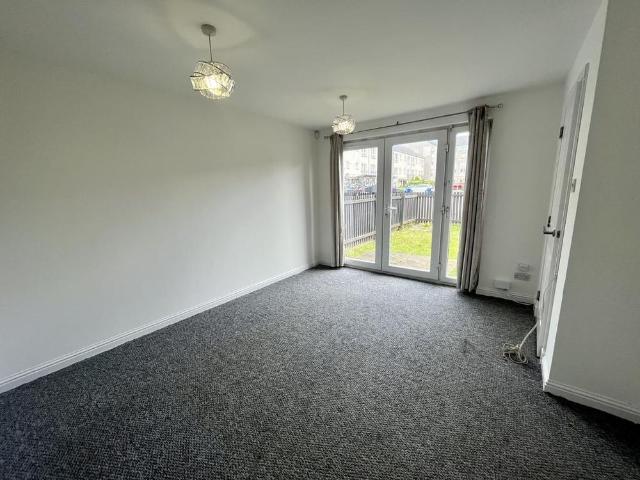 3 bedroom townhouse to rent