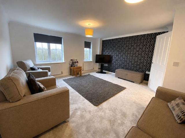 3 bedroom townhouse to rent