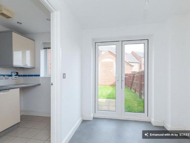 3 bedroom townhouse to rent