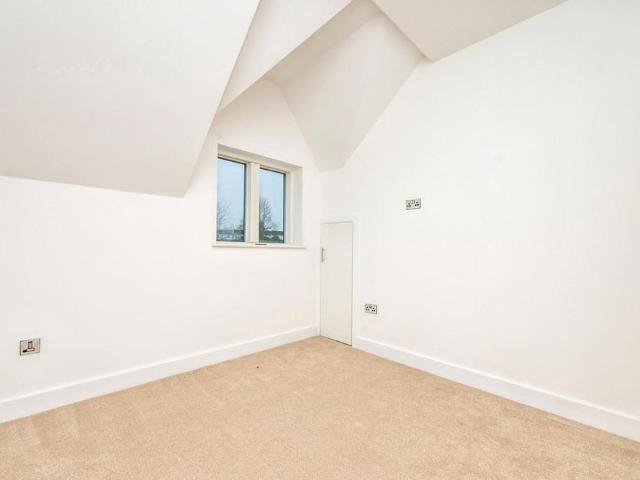 3 bedroom townhouse to rent