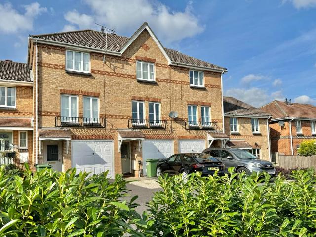 3 bedroom townhouse to rent