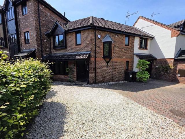 3 bedroom townhouse to rent
