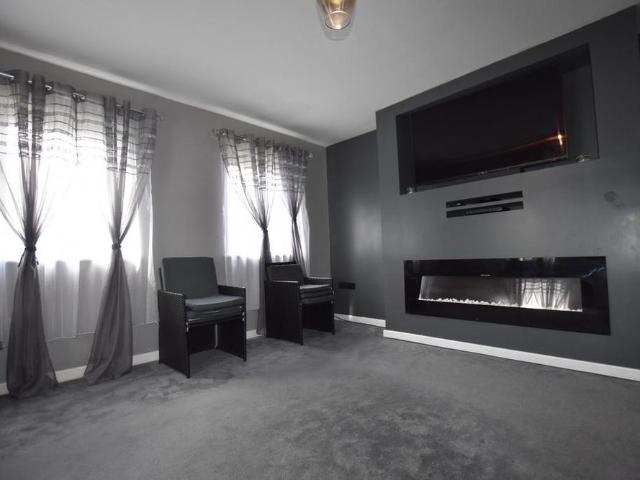 3 bedroom townhouse to rent