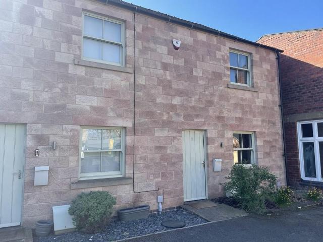 3 bedroom townhouse to rent