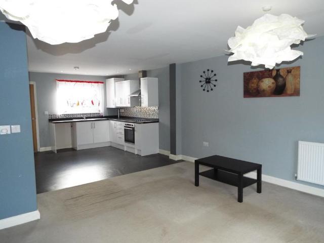3 bedroom townhouse to rent
