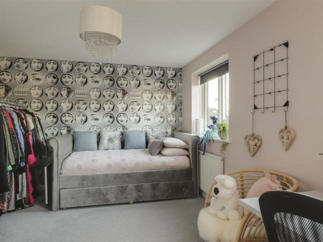 3 bedroom townhouse to rent
