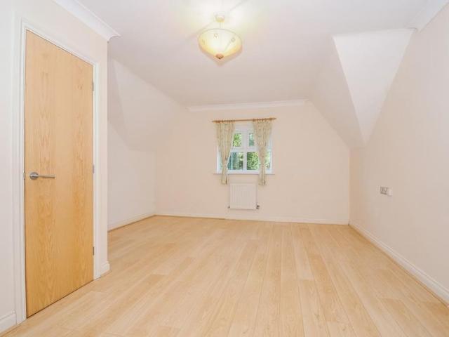 3 bedroom townhouse to rent