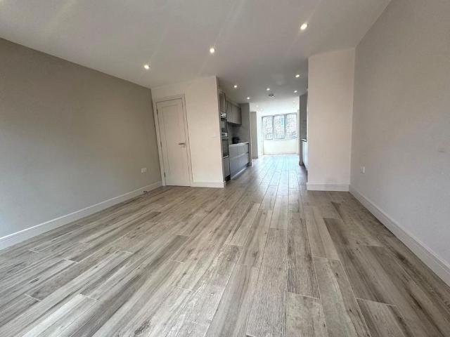 3 bedroom townhouse to rent