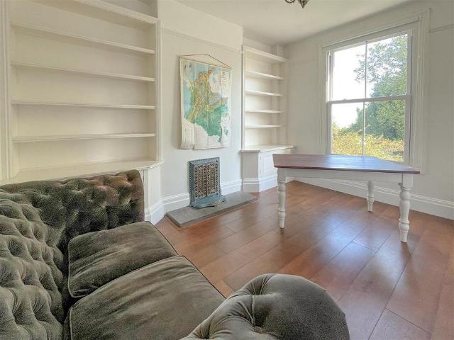 3 bedroom townhouse to rent