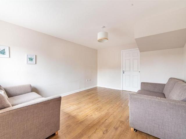 3 bedroom townhouse to rent