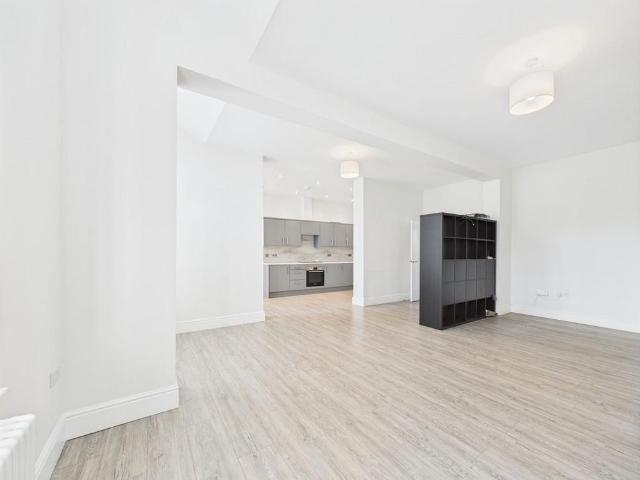3 bedroom townhouse to rent