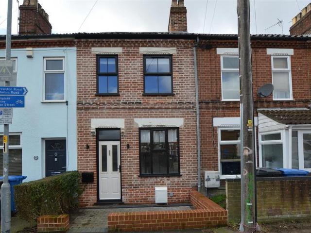 3 bedroom townhouse to rent