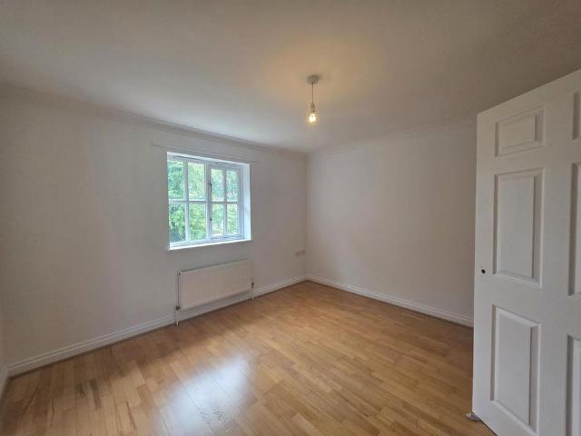 3 bedroom townhouse to rent