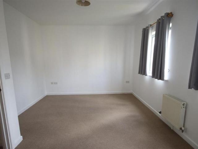 3 bedroom townhouse to rent