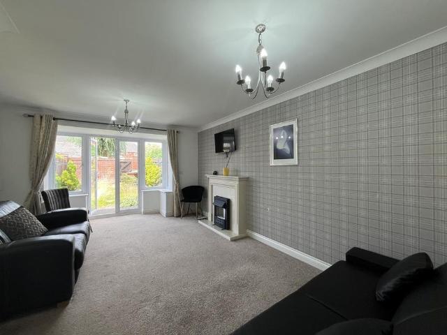 3 bedroom townhouse to rent