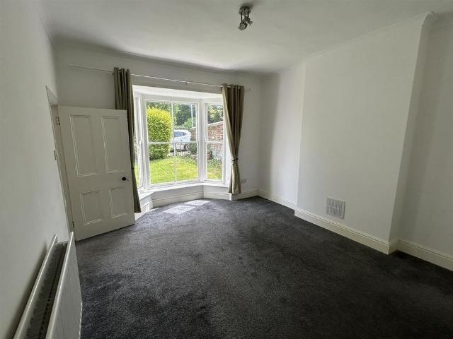 3 bedroom townhouse to rent