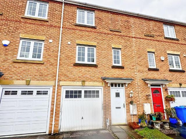 3 bedroom townhouse to rent