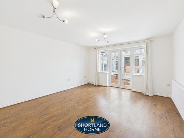 3 bedroom townhouse to rent