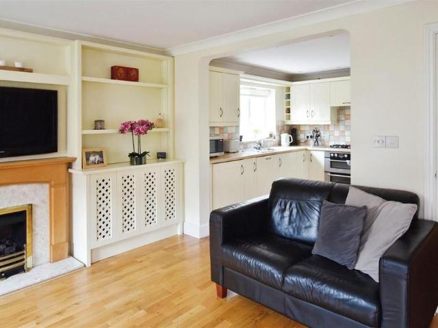 3 bedroom townhouse to rent