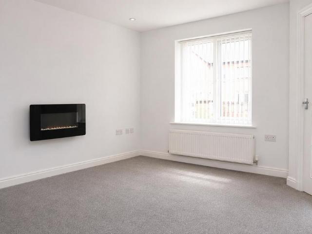 3 bedroom townhouse to rent
