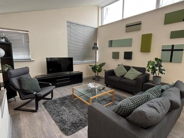 3 bedroom townhouse to rent