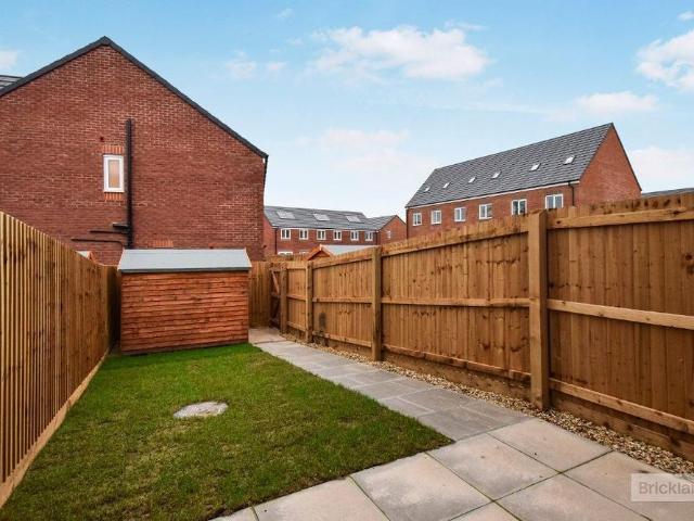 3 bedroom townhouse to rent