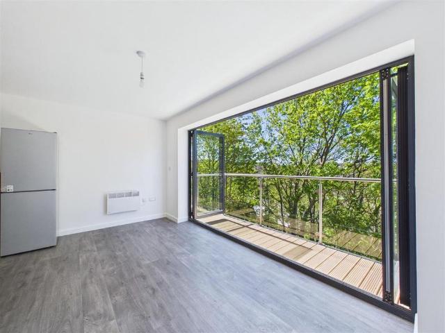 3 bedroom townhouse to rent