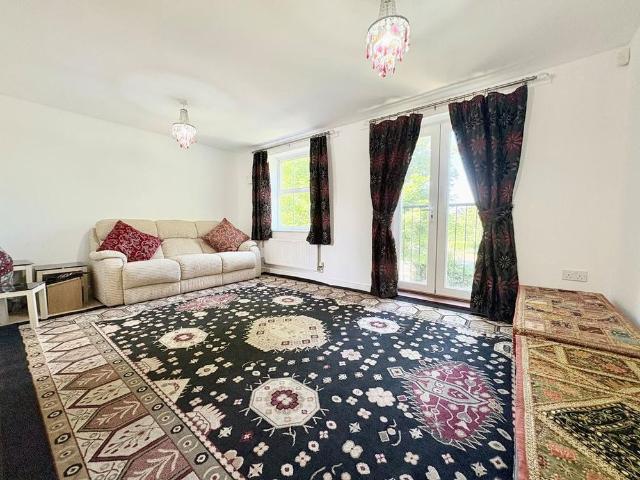 3 bedroom townhouse to rent