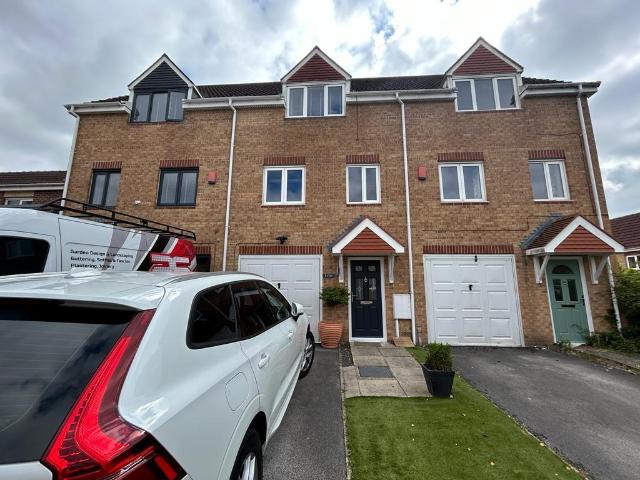 3 bedroom townhouse to rent