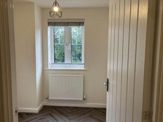 3 bedroom townhouse to rent