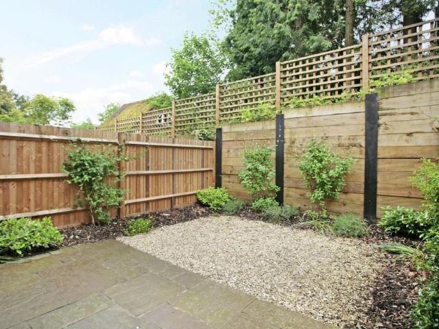 3 bedroom townhouse to rent