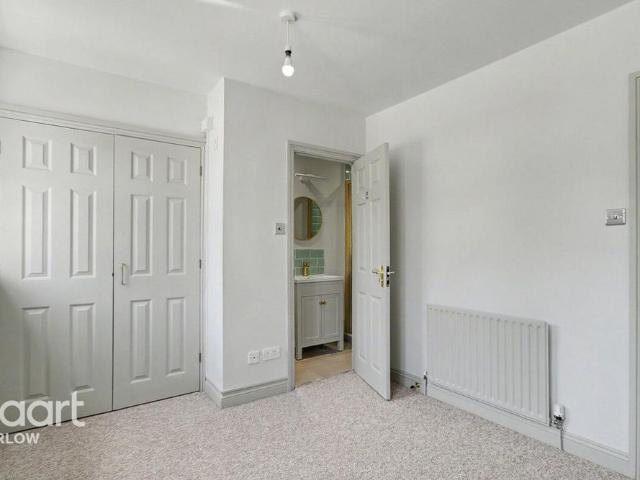 3 bedroom townhouse to rent