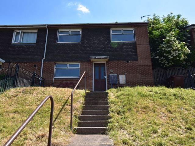 3 bedroom townhouse to rent