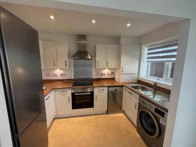 3 bedroom townhouse to rent